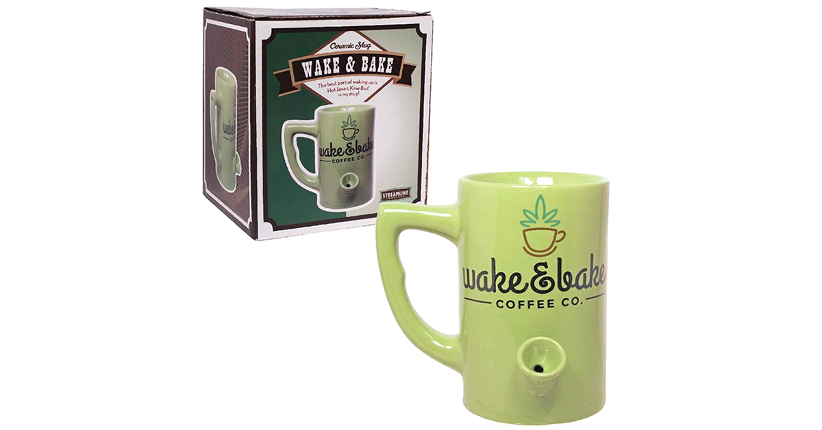 Wake ‘n’ Bake Mug with Built-In Pipe | drunkMall