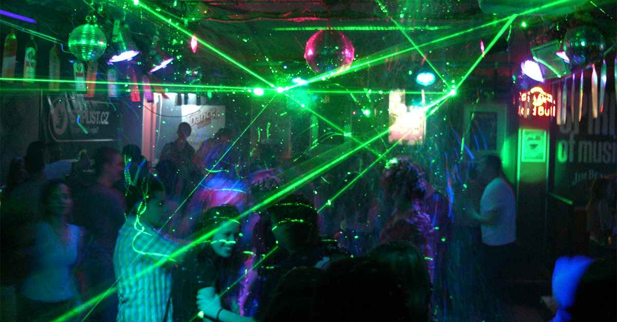 EXCLUSIVE: Epic Dance Party 101 | drunkMall